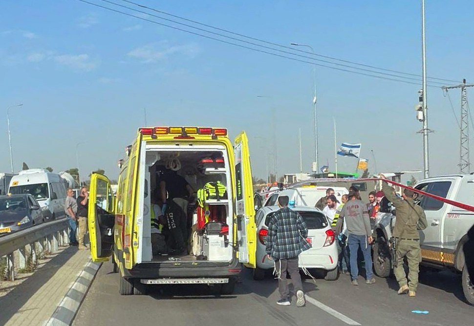 Attentat au carrefour du Goush Etsion: 1 mort et 3 blessés