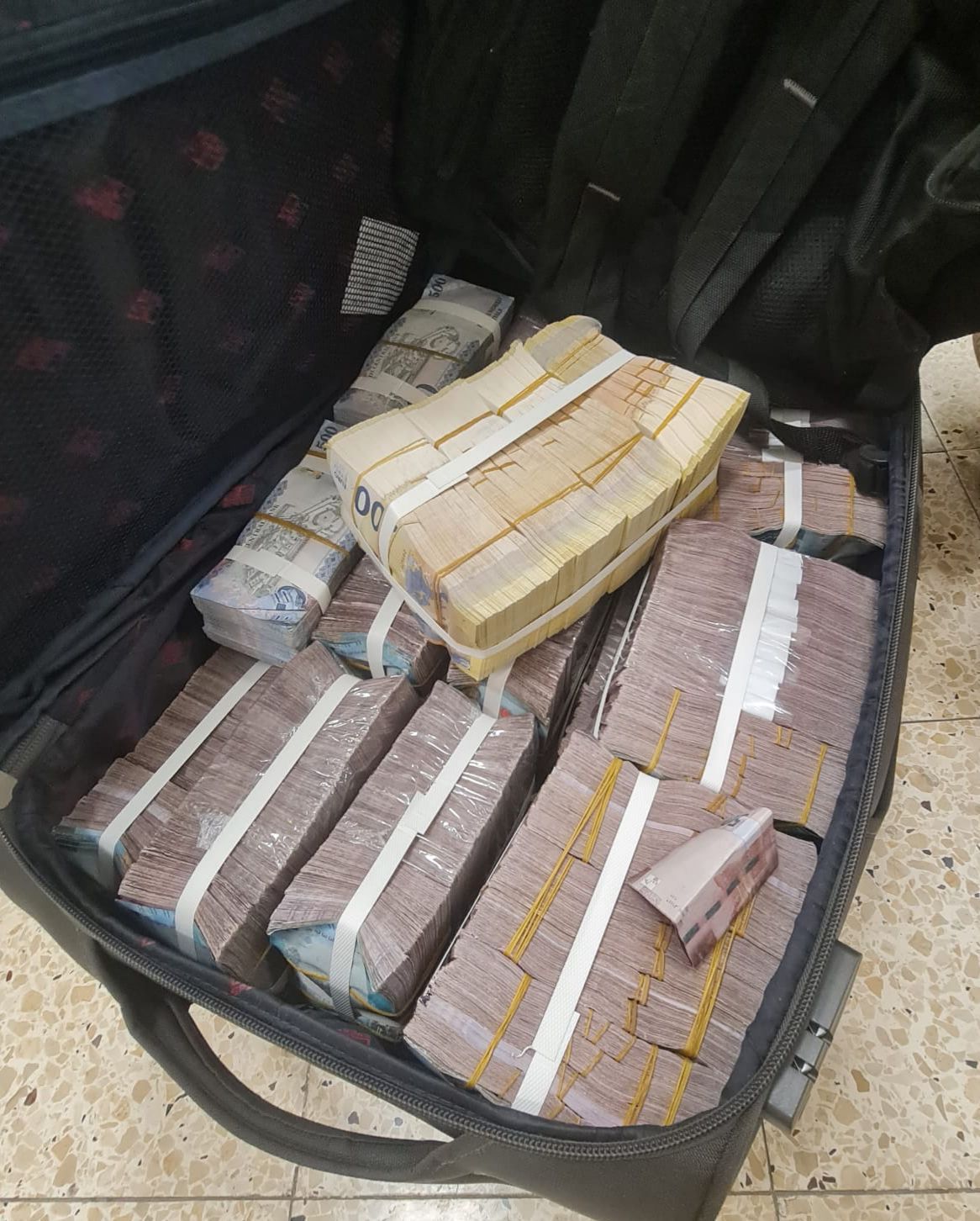 Frontière jordanienne : saisie de 12 millions de shekels destinés au ...