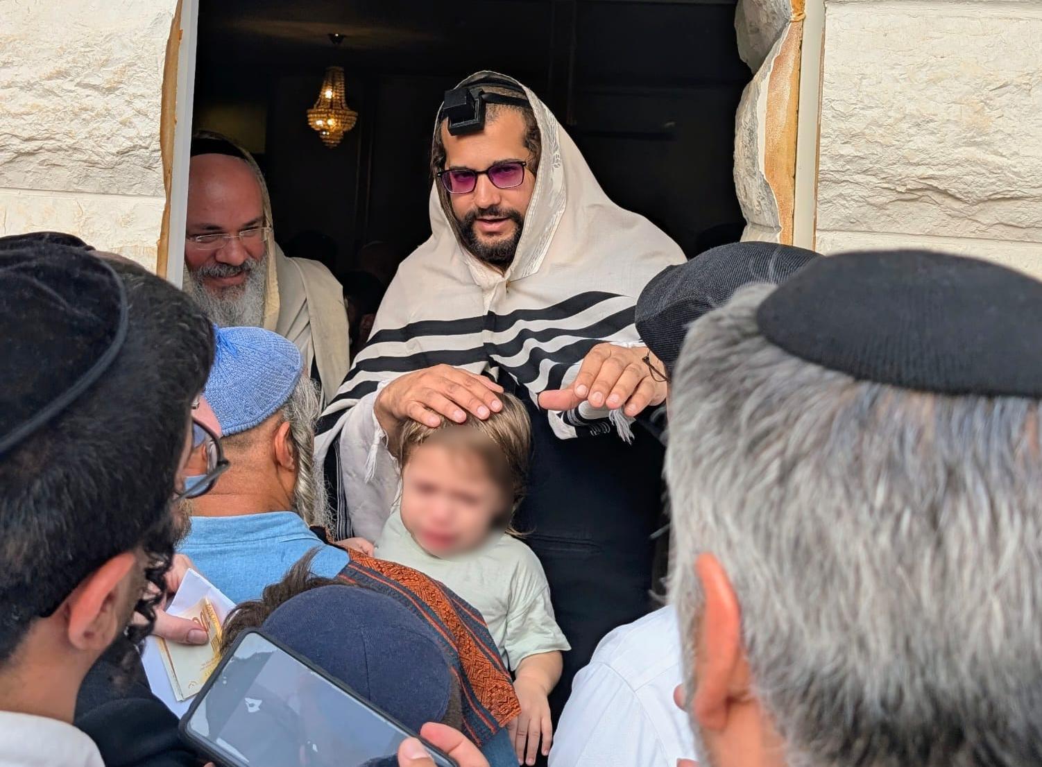 Les olim français à la recherche de bénédictions : le phénomène du Rav ...