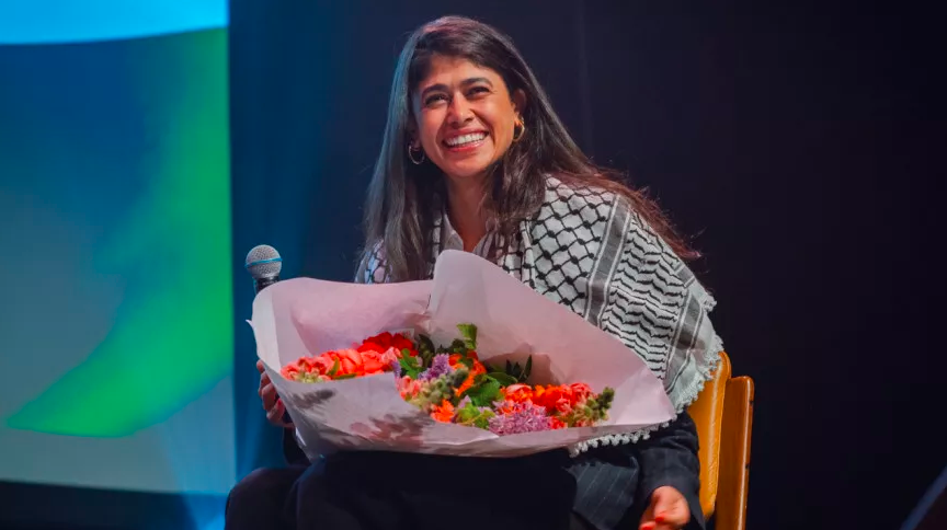 Rima Hassan et cinq autres membres de la flottille "Madleen" en route ...