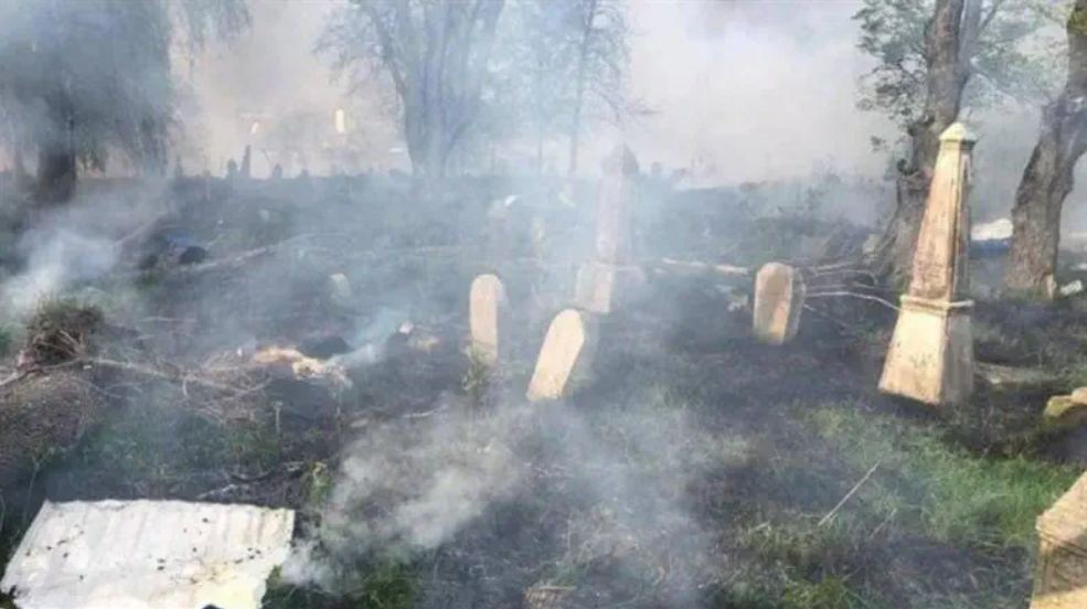 Ukraine : un fermier détruit un cimetière juif historique vieux de 150 ans